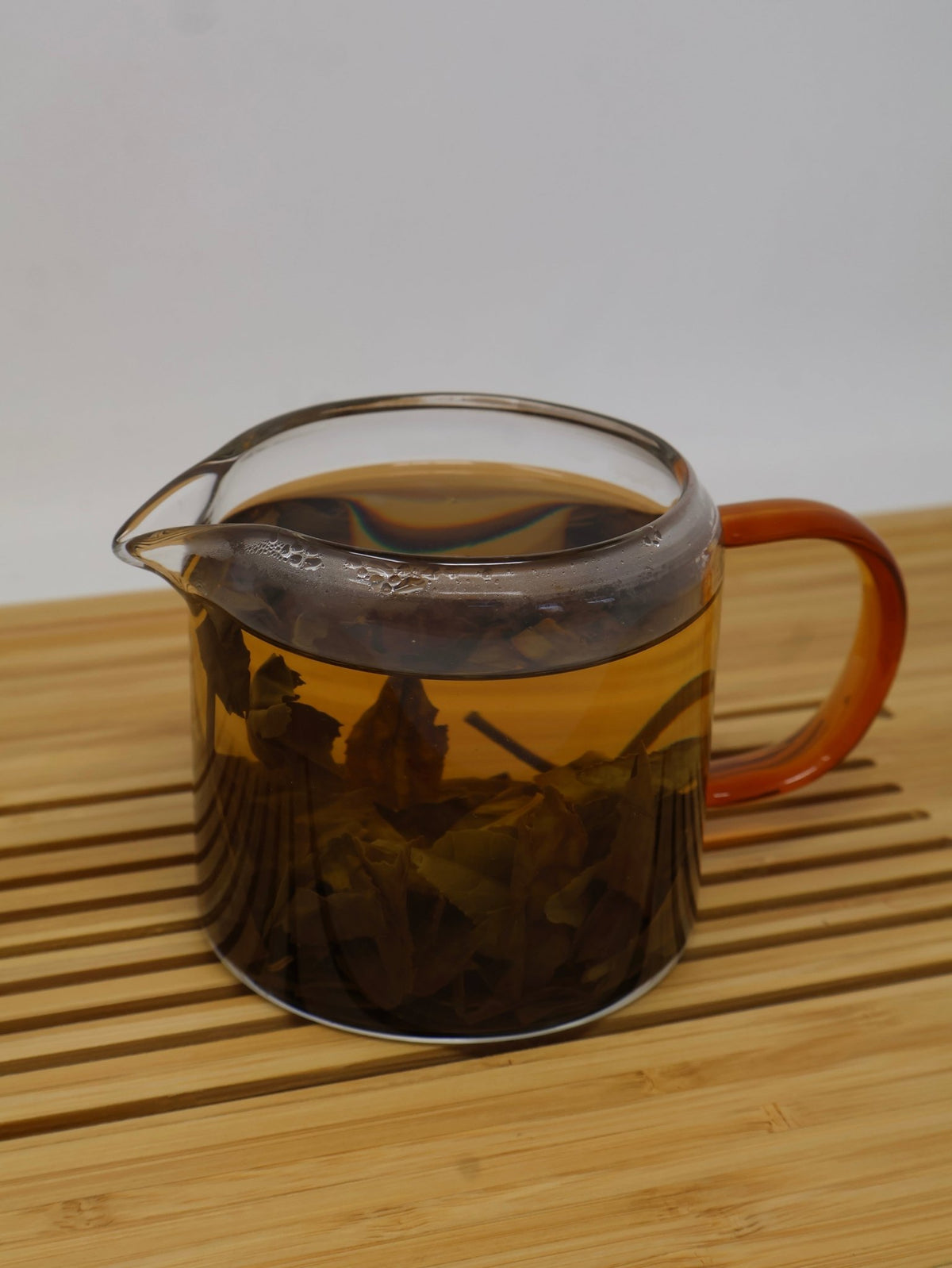 MOON SPIRIT | Ureshino Old Bush White Tea | O5 RARE TEA BAR